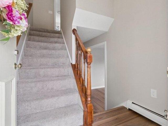 condo with 3 bedroom, Milford MA DS103885319