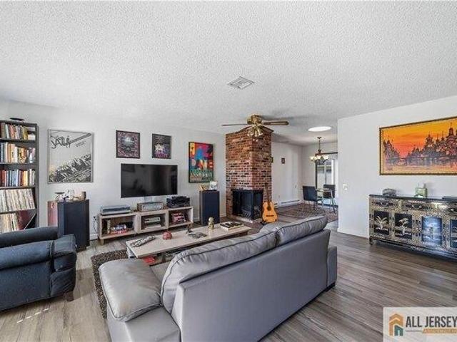 condo with 3 bedroom, Monroe NJ ES103627201