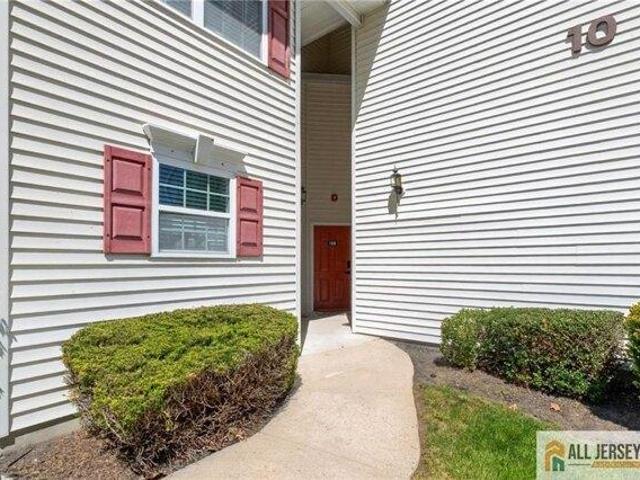 condo with 3 bedroom, Monroe NJ ES105190221