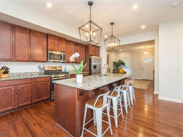 condo with 3 bedroom, Mount Arlington NJ DS102026767