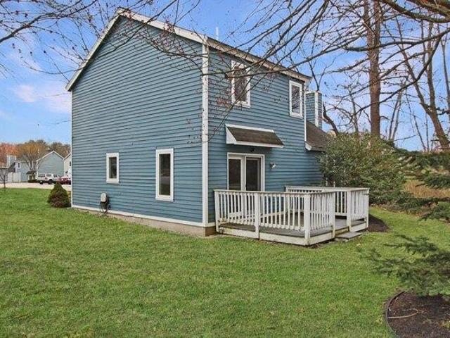 condo with 3 bedroom, Nashua NH DS102061707