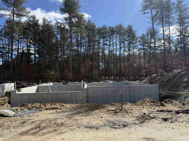 condo with 3 bedroom, Nashua NH DS102119729