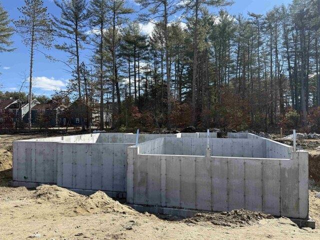 condo with 3 bedroom, Nashua NH DS102370693