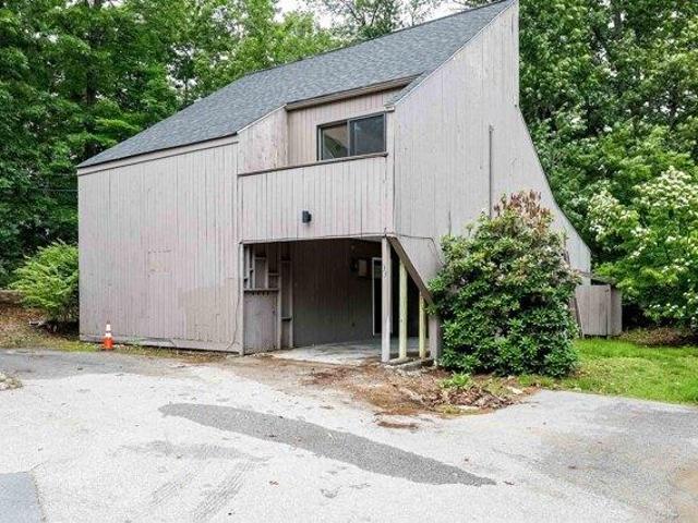 condo with 3 bedroom, Nashua NH DS103438162