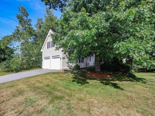condo with 3 bedroom, Nashua NH DS104445962