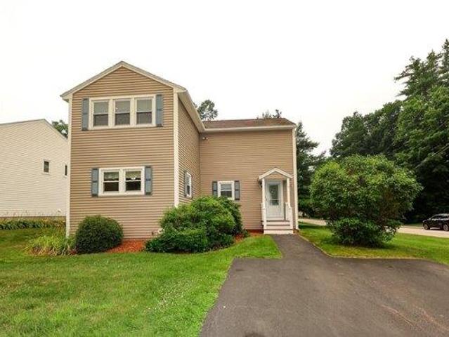 condo with 3 bedroom, Nashua NH DS104373676