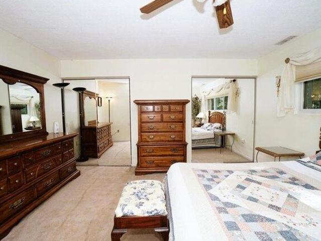 condo with 3 bedroom, Nashua NH ES105193114