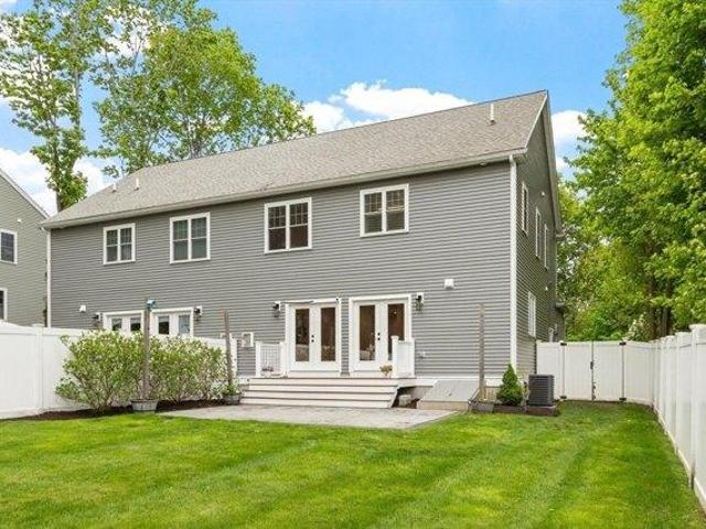 condo with 3 bedroom, Natick MA ES102825221