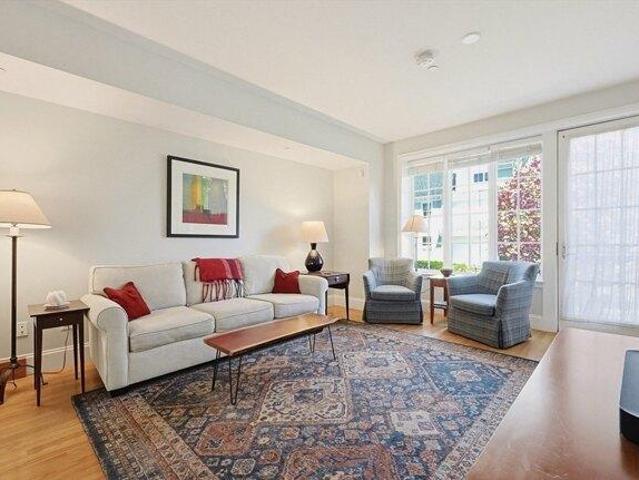 condo with 3 bedroom, Natick MA ES103494751