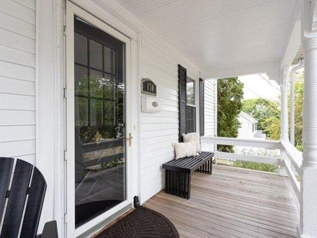 condo with 3 bedroom, Needham MA ES104192948