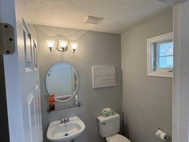 condo with 3 bedroom, Needham MA ES105095014
