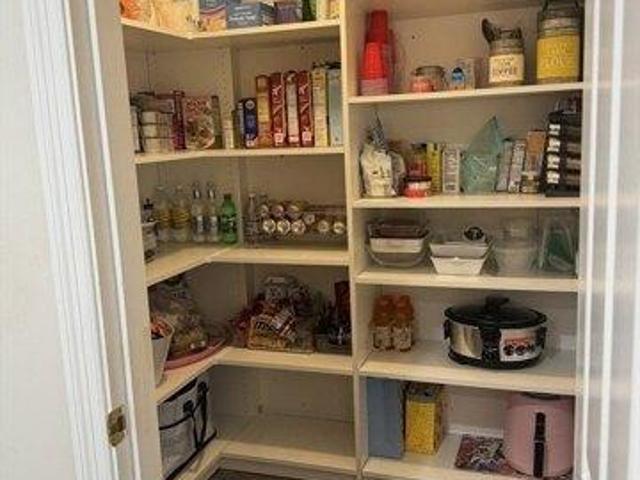 condo with 3 bedroom, Needham MA ES105205930