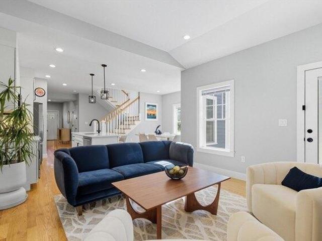 condo with 3 bedroom, Newton MA DLS101934076