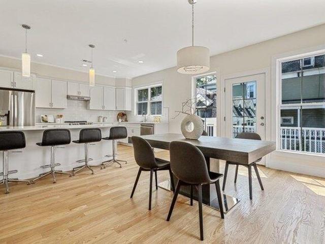 condo with 3 bedroom, Newton MA DLS102369958