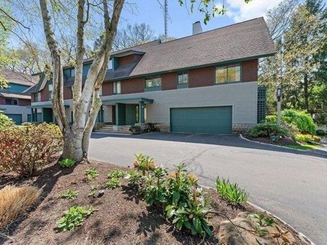 condo with 3 bedroom, Newton MA DLS102563046