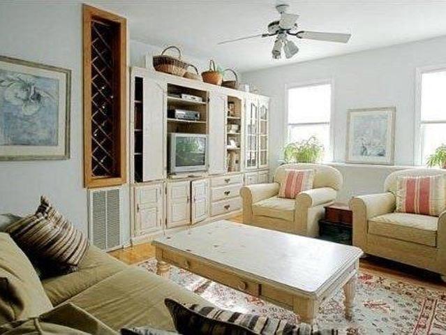 condo with 3 bedroom, Newton MA DLS102670056