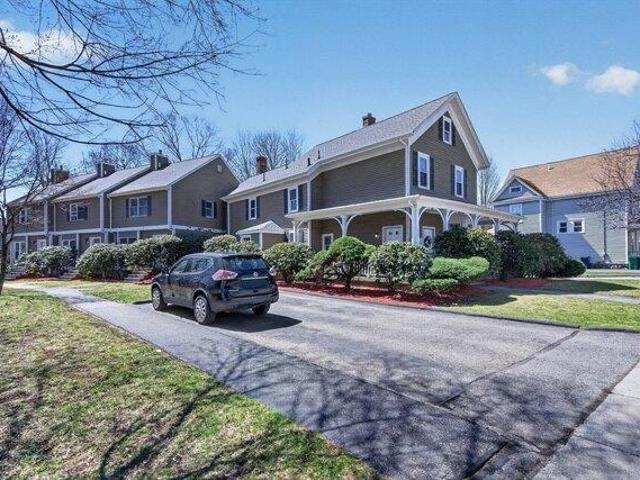 condo with 3 bedroom, Newton MA DS102593304