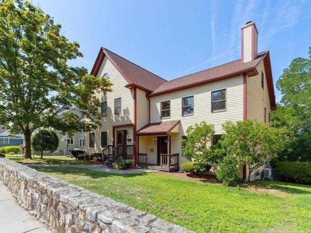 condo with 3 bedroom, Newton MA DS102670036