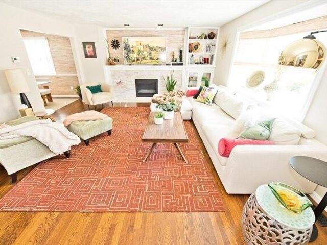 condo with 3 bedroom, Newton MA DS104374495
