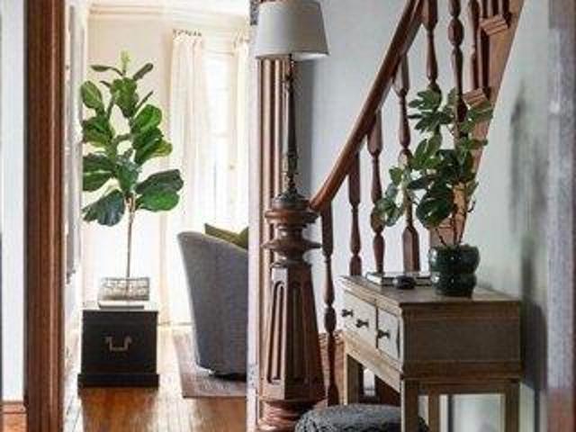 condo with 3 bedroom, Newton MA ES102828794