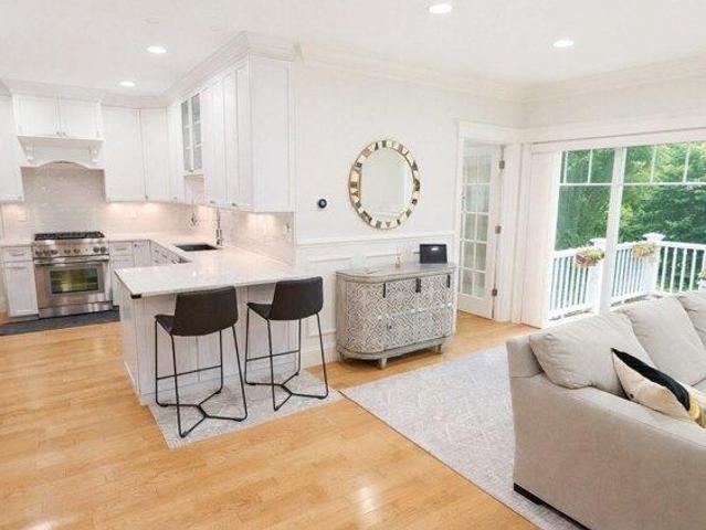 condo with 3 bedroom, Newton MA ES102959916