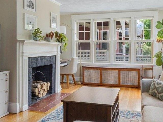 condo with 3 bedroom, Newton MA ES103097937