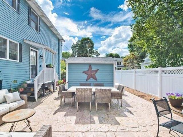 condo with 3 bedroom, Newton MA ES105059501