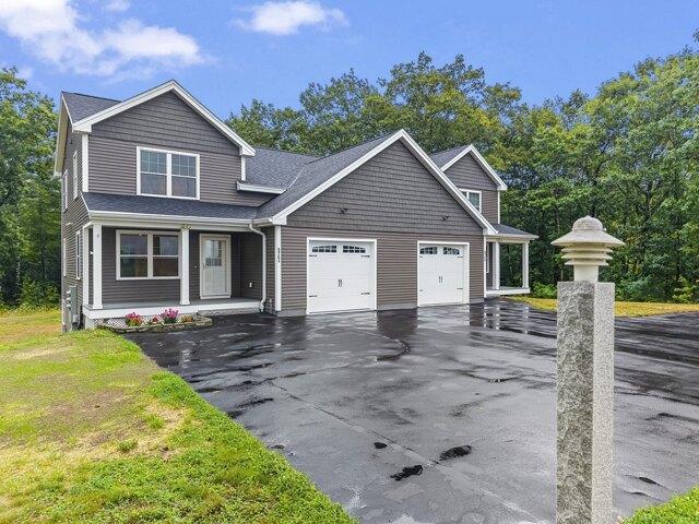 condo with 3 bedroom, New Gloucester ME ES105108281