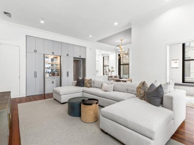 condo with 3 bedroom, New York NY DLS101581280