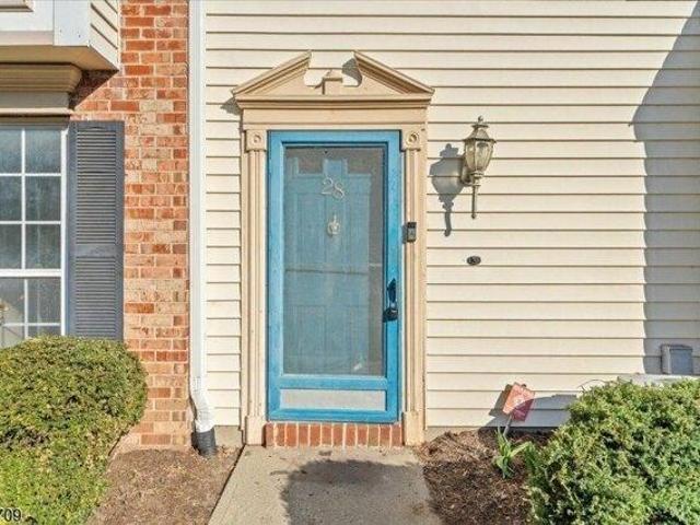 condo with 3 bedroom, Newark NJ DS103185797