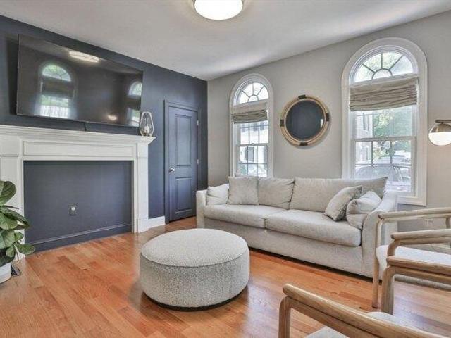 condo with 3 bedroom, Newburyport MA DS103163452