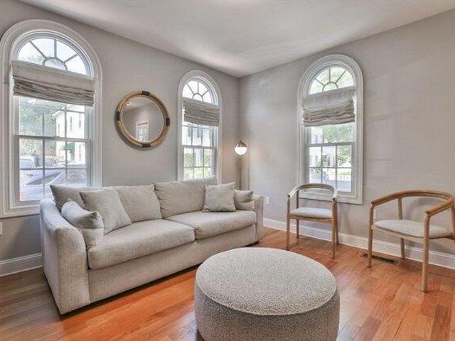 condo with 3 bedroom, Newburyport MA ES103163452