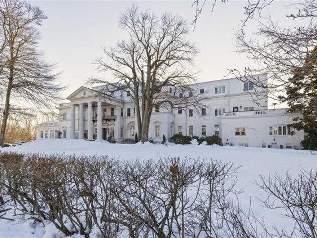 condo with 3 bedroom, Newport RI DLS101799455
