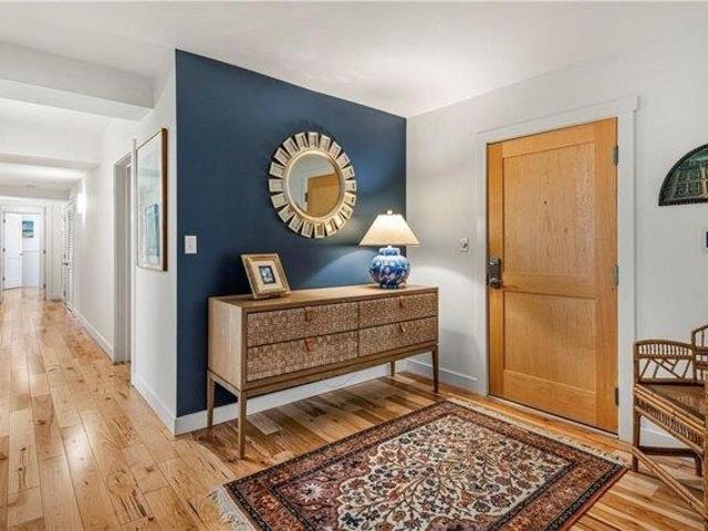 condo with 3 bedroom, Newport RI DS103968389