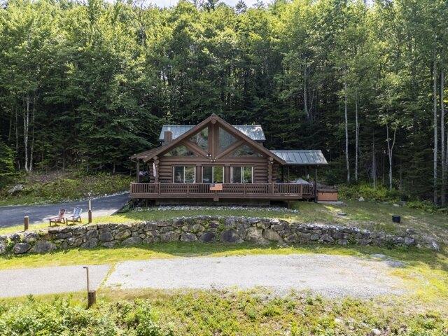 condo with 3 bedroom, Newry ME DS104299102