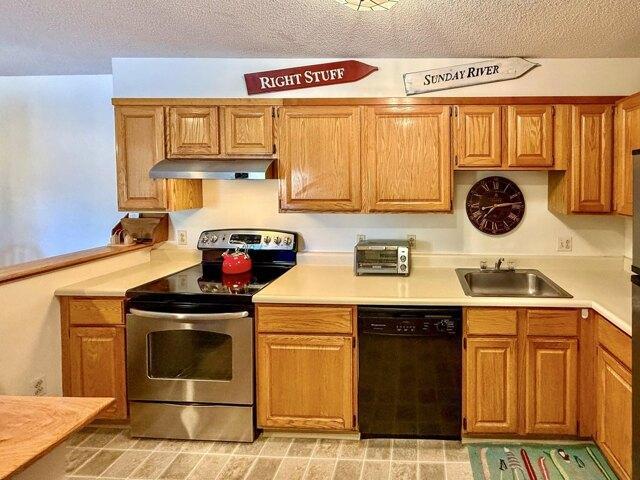 condo with 3 bedroom, Newry ME ES103189424