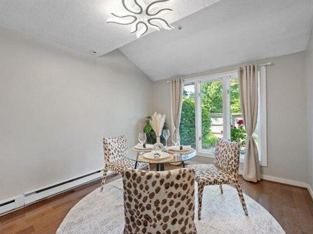 condo with 3 bedroom, North Andover MA ES105060532