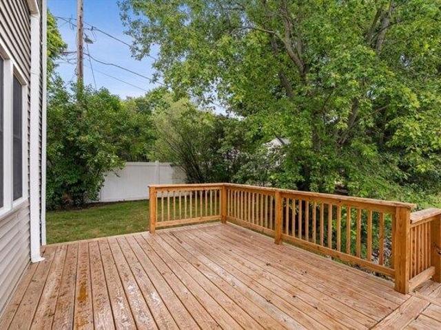condo with 3 bedroom, North Attleboro MA ES104811428