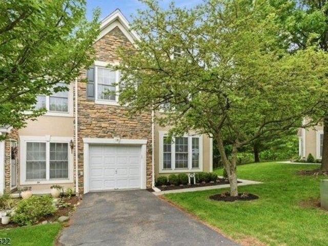 condo with 3 bedroom, North Haledon NJ DS102800516
