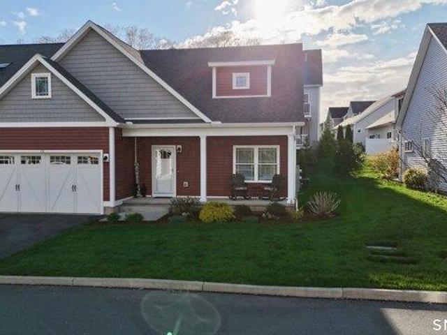 condo with 3 bedroom, North Haven CT DLS101633547