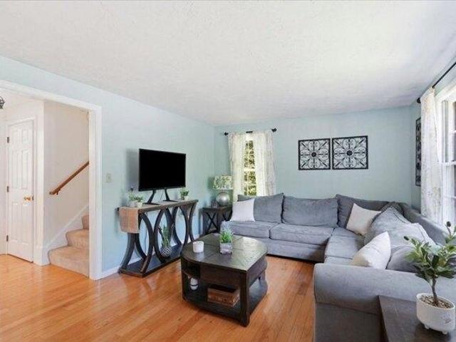 condo with 3 bedroom, Northborough MA DS104237740