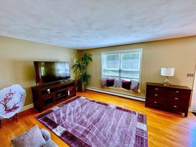 condo with 3 bedroom, Norton MA ES102960361