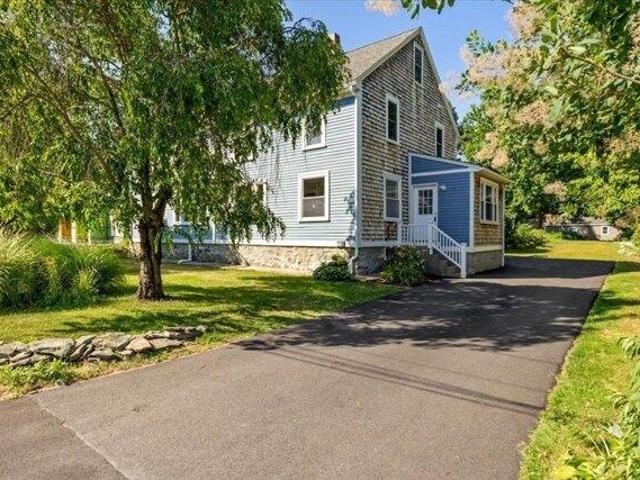 condo with 3 bedroom, Norton MA ES104409416