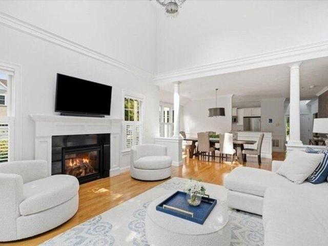condo with 3 bedroom, Norwell MA ES105124347