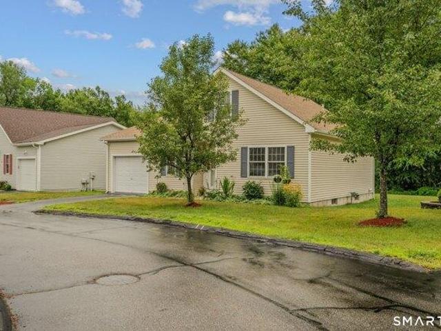 condo with 3 bedroom, Norwich CT ES104541221