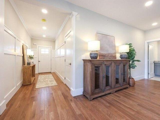 condo with 3 bedroom, Norfolk MA DS103849337