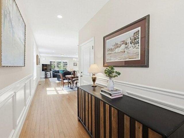 condo with 3 bedroom, Norfolk MA ES104374957