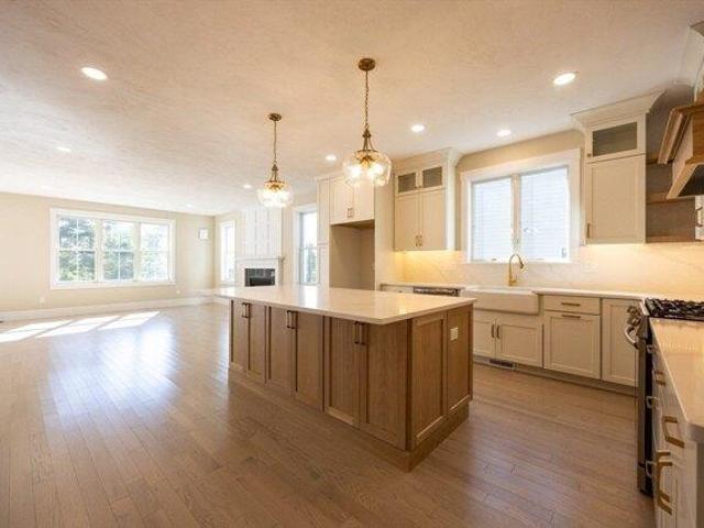 condo with 3 bedroom, Norfolk MA ES104759436