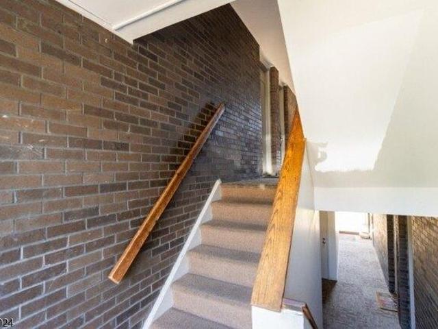condo with 3 bedroom, Nutley NJ ES105142022