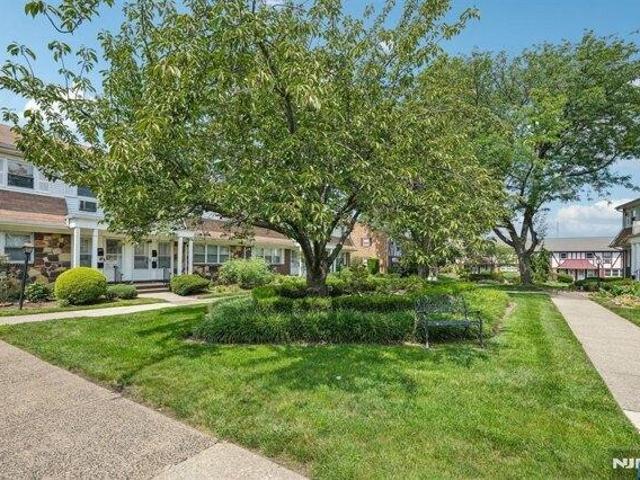 condo with 3 bedroom, Nutley NJ ES105144616